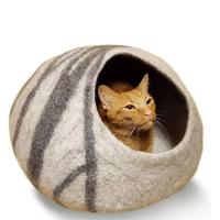 China High Quality Wholesale Widely Used Eco Friendly Handmade Felt Customized Handcraft Washable Luxury Bed Cave for sale