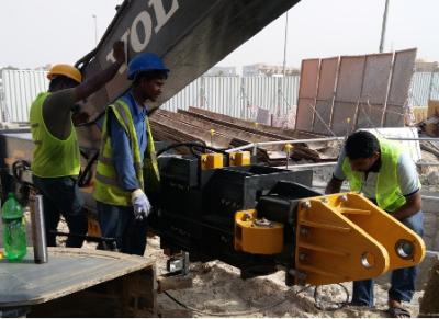 China KM220 Excavator Telescopic Arm Clamshell Long Reach Boom for sale