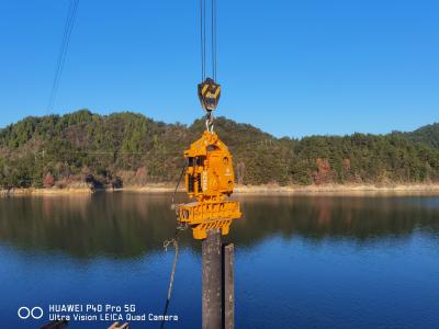 China Excavator Pile Driving Machine Vibro Hammer for Road Bridge Construction for sale