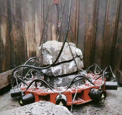 China Excavator Hydraulic Pile Breaker Heavy Duty Excavator Pile Head Cutting Attachment for sale