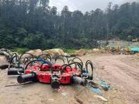 China Hydraulic Pile Breaker with 1000-1150mm Pile Diameter Range 300KN Max Thrust and 30MPa Max Cylinder Pressure for sale