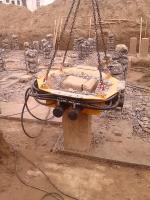 China Excavator Mounted Square Pile Breaker Multi‑Cylinder Hydraulic Square Pile Cropper For Concrete Pile Head Breaking for sale