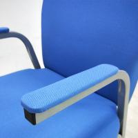 China High Back Auditorium Conference Learning Chair Customizable Carbon Steel Handrail With Grid Layer for sale