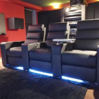 China VIP Home High Back Movie Theater Recliner with Cup Holder Aluminum Frame 110V for sale