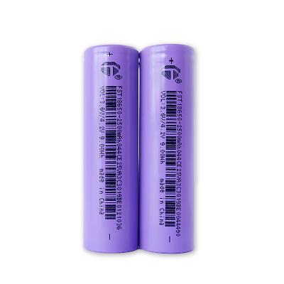 China FST 3.7V 2500mAh 18650 Rechargeable Li-Ion Battery Cell 3C High Drain for sale