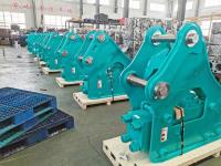China 2 - 45T Excavator Attachments Hydraulic Rock Breaking Hammer For Mining for sale
