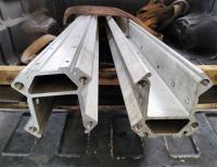 China Aluminum Extruded Feed Beam 6M Heat Treatment for Quarrying Industry 6063 T5 for sale