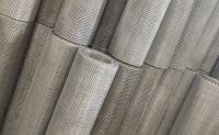 China 30m By 1.5m 8x8 Square Galvanised Mesh Breeding Welded Hot Dip Fencing for sale