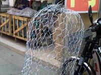 China Tensile Shear Corrosion Resistant Alloy Hexagon Mesh Pocket Protection for sale
