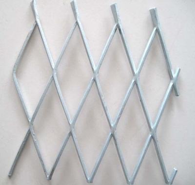 China Aperture 20*40mm stainless steel expanded metal mesh net For Machinery Protective for sale