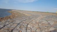 China 60*80mm Flexible Anti Erosion Gabion Wall Wire Mesh Revetment for sale