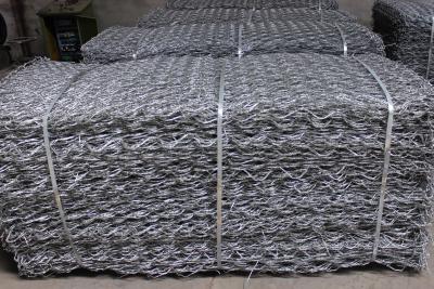 China 50x70mm Heavy Galvanized Gabion Boxes  / Hexagonal PVC Coated Gabion Box for sale