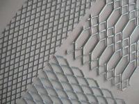 China Metal Expanded Wire Mesh Anti Slip Carbon Steel Expanded Metal Flat Sheet for sale