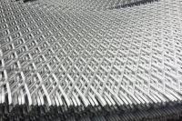 China Metal Expanded Wire Mesh Anti Slip Carbon Steel Expanded Metal Flat Sheet for sale