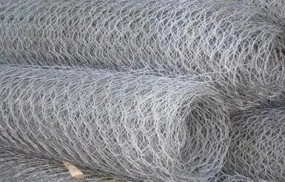 China Galvanized Hexagonal Wire Netting 3feet breeding chicken coop wire mesh for sale