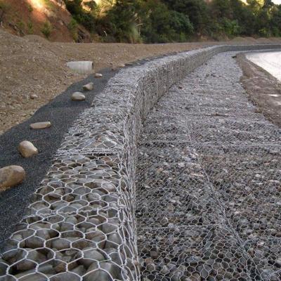 China 80x100mm Gabion Wire Mesh Heavy Galvanised Hexagonal Wire Netting for sale