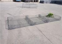 China Galvanized Stone Retaining Wall Cages 60x80mm Rock Gabion Baskets For Slope Protection for sale