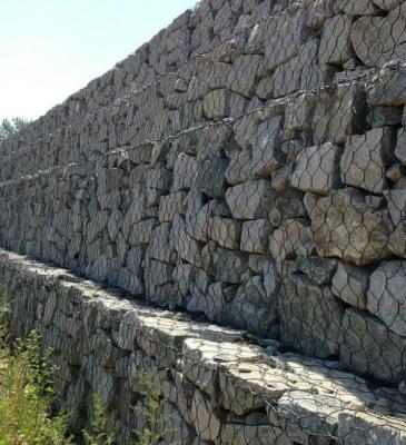 China Slope Reinforced Stone Cage Wire Mesh / Hot Dip Metal Cage Retaining Wall for sale