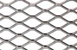 China 0.8mm Diamond Metal Mesh Panels Iron Heavy Duty Expanded Metal Mesh 10x20mm for sale