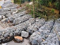 China Galvanized Gabion Wire Mesh Corrosion Resistance Cylindrical Gabion Basket Stone Bag for sale
