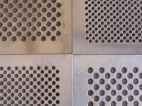China Mechanical Punching Hole Mesh 200mm Diamond Shape Wire Mesh for sale