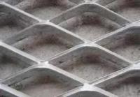 China Anti Skid Expanded Wire Mesh , Q235 Platform Pedal Metal Diamond Mesh 25x50mm for sale