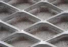 China Anti Skid Expanded Wire Mesh , Q235 Platform Pedal Metal Diamond Mesh 25x50mm for sale