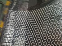 China Diamond Expanded Metal Wire Mesh / 8mm Plate Drawing Expanded Steel Diamond Mesh 30M for sale