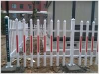 China 1200mm PVC Plastic Coated Steel Mesh 36*56mm PVC Coated Euro Fence for sale