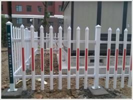 China 1200mm PVC Plastic Coated Steel Mesh 36*56mm PVC Coated Euro Fence for sale