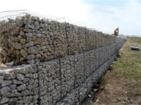 China 80x100mm Gabion Hexagonal Wire Mesh Security Cage Retaining Wall for sale