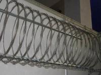 China Anti Climbing Bto-28 Barbed Wire Cattle Fence Corrugated for sale