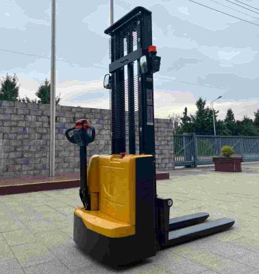 China 1.5t 3meters Full Electric Walkie Stacker With Reinforcing Ribs For Restocking And Organizing for sale