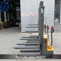 China PU Wheel Material Electric Pallet Stacker with 1000kg-2000kg Rated Loading Capacity and 3CBM Overall Size for Warehouse Use for sale