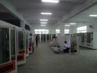 China Non Refrigerated Beach Towel Swimming Suits Vending Machine 220V 50HZ for sale