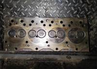 China 4D95-5 Diesel Used Engine Heads For Excavator PC130-8 With 4 Cylinders for sale