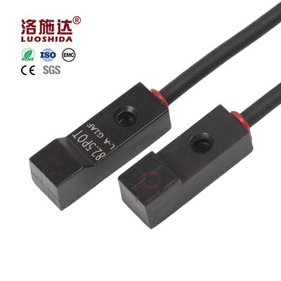 China Q8 Series Square Inductive Proximity Sensor Non-Flush Mounting 2.5mm Detection Distance IP67 Protection DC 10-30V NPN/PNP Output for sale
