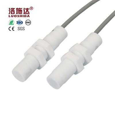 China Anti-corrosion Flush Mounting NPN/PNP Output Capacitive Proximity Sensor IP67 5/8/15mm Sensing Distance Conductive 10-40V for sale