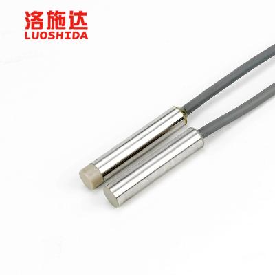 China DC10-30V D6.5 Smooth Body Flush Cylindrical Inductive Proximity Sensor High Accuracy Proximity Switch NPN/PNP Output for sale