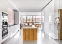 China 15mm Modern White Gloss Kitchen Cabinets Natural Wood Kitchen Cabinets Modern for sale