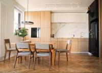China 15mm Modern White Gloss Kitchen Cabinets Natural Wood Kitchen Cabinets Modern for sale