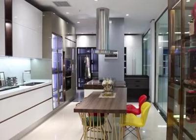 China modular kitchen cabinets gray glossy kitchen cabinet pantry basket or kitchen island for sale