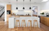 China Wood kitchen cabinets set from Guangdong supplier modern cuisine complete design with quartz stone top and drawers for sale