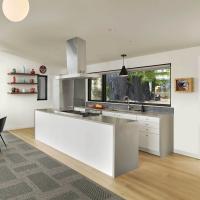 China Customize Modern Modular Kitchen Cabinet With Microwave And Oven Cabinets for sale