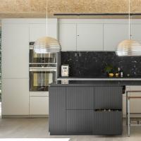 China Customize Modern Modular Kitchen Cabinet With Microwave And Oven Cabinets for sale