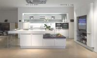 China DTC 200cm Modern Stained Kitchen Cabinets With Painted Island Breakfast Bar for sale