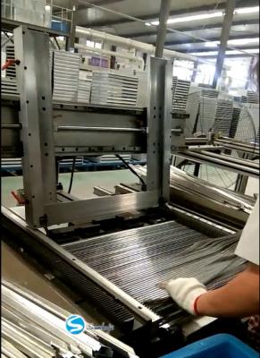 China Adjustable Running Speed And Frequency Aluminum Radiator Core Builder For Automobile Core 900*900mm for sale