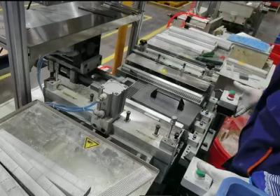 China Long Service Life Radiator Core Builder Machine with 220V/50Hz Power for sale