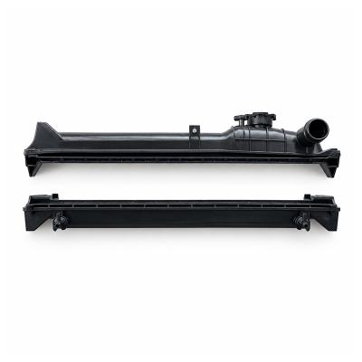 China Customizable Plastic Radiator Water Tank for Cars & Trucks for sale