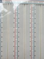 China Students Simple Circuits Solderless Breadboard 18.8 * 18.4 * 0.85cm For Experiment for sale